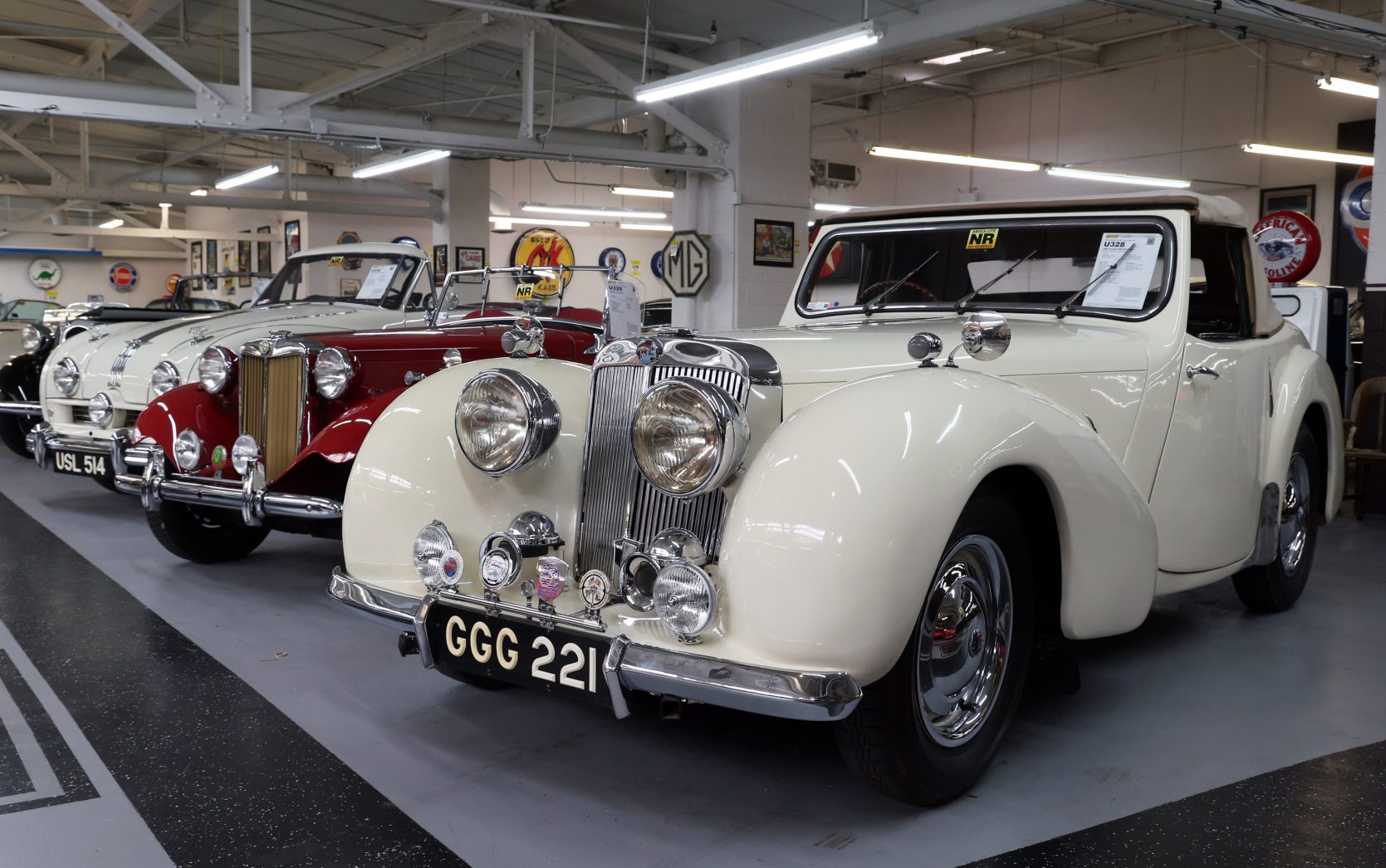 (Reminder) One of the country’s most distinctive car collections goes ...